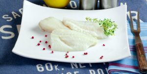 Recette : filet de bar poêlé, quinoa et chutney de rhubarbe... Un délice