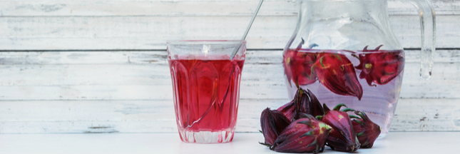 Le jus de bissap, un nectar délicieux aux multiples vertus