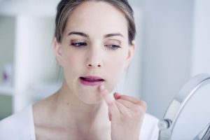 Bons plans : adieu boutons, taches rouges sur la peau et imperfections