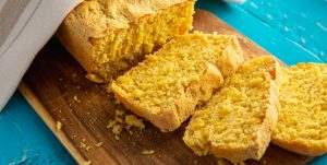 Pain de maïs : la recette du 'cornbread' entre pain et gâteau
