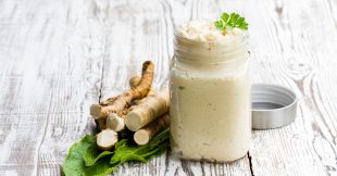 Raifort : recette à toutes les sauces, du horseradish aux fruits rouges