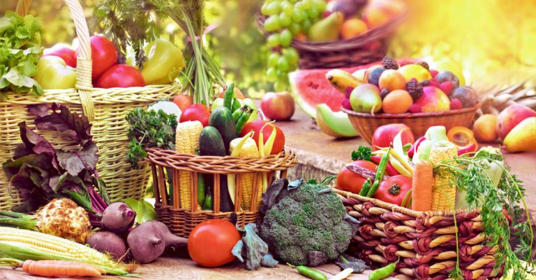 Fruits et légumes d'août et produits de saison : manger de saison en été