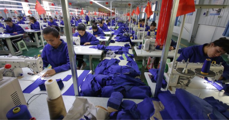 Les géants du textile complices du travail forcé des Ouighours en Chine ...