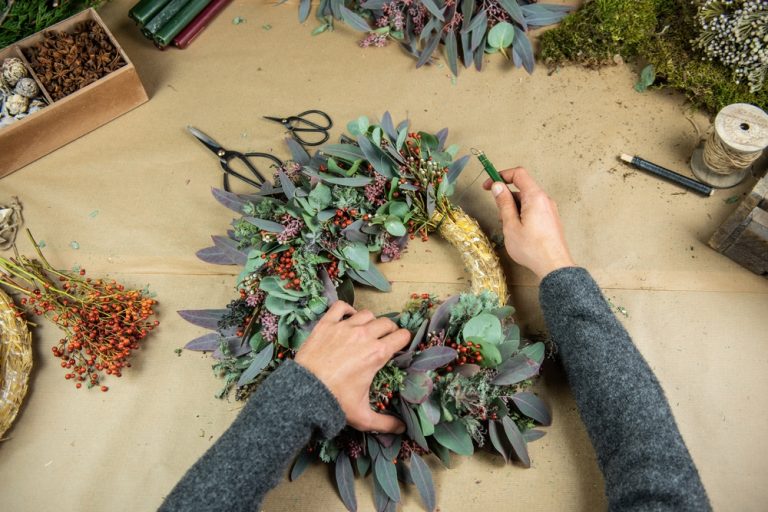 DIY de Noël - Fabriquer une couronne de l'Avent en quelques étapes