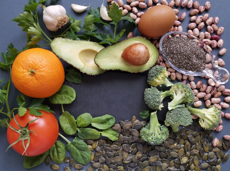 Augmenter sa production de collagène en consommant les bons aliments