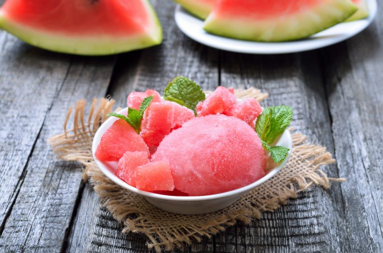 Pastèque : le super-aliment de l'été en 10 recettes rafraîchissantes et ...