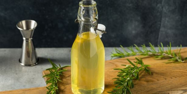 Faites votre propre sirop de romarin pour un hiver gourmand, en pleine ...