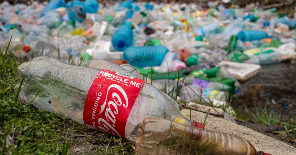 Plastique : les ONG veulent un vrai plan anti-déchets